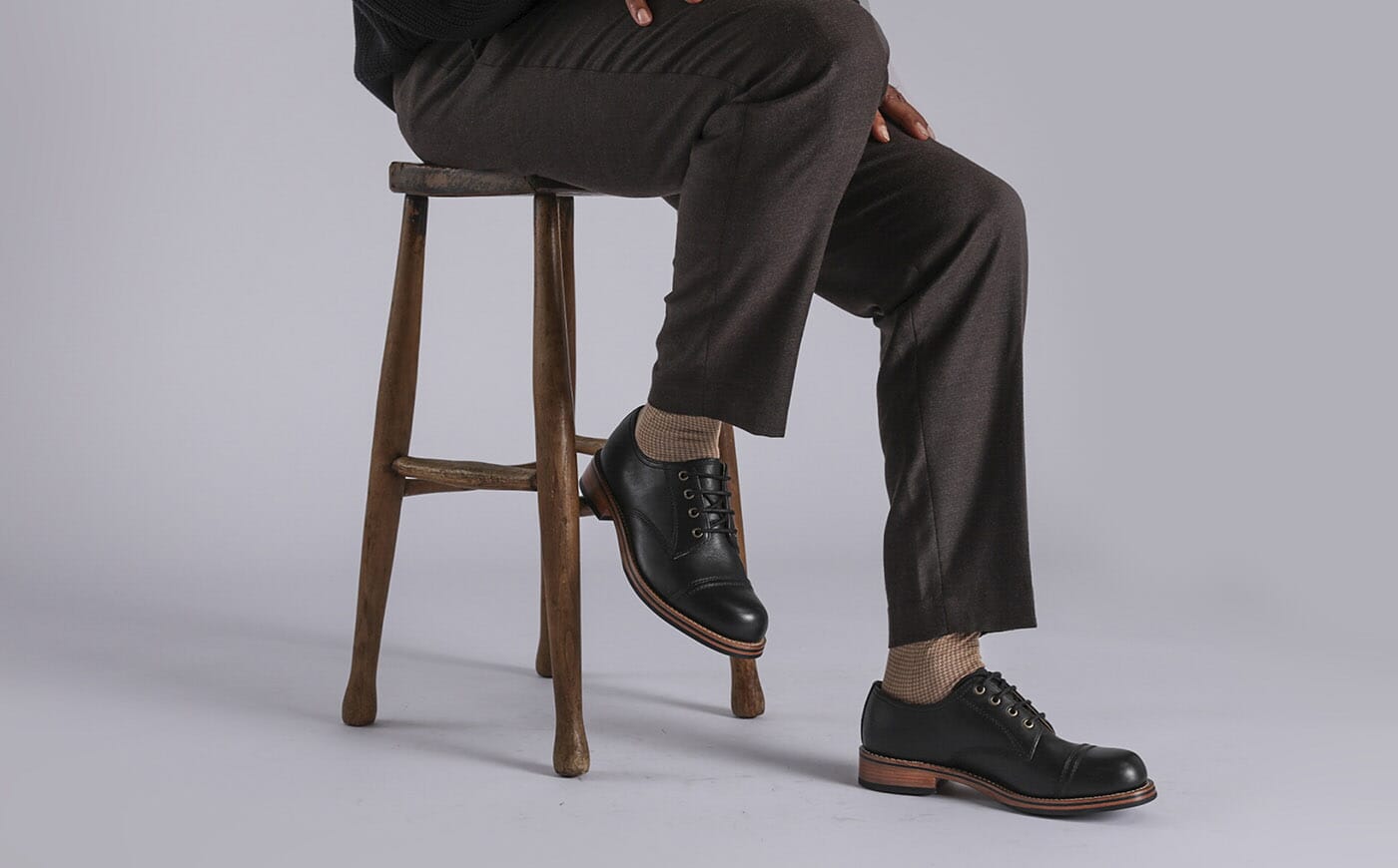 Rhys | Mens Derby Shoes in Black Leather | Grenson